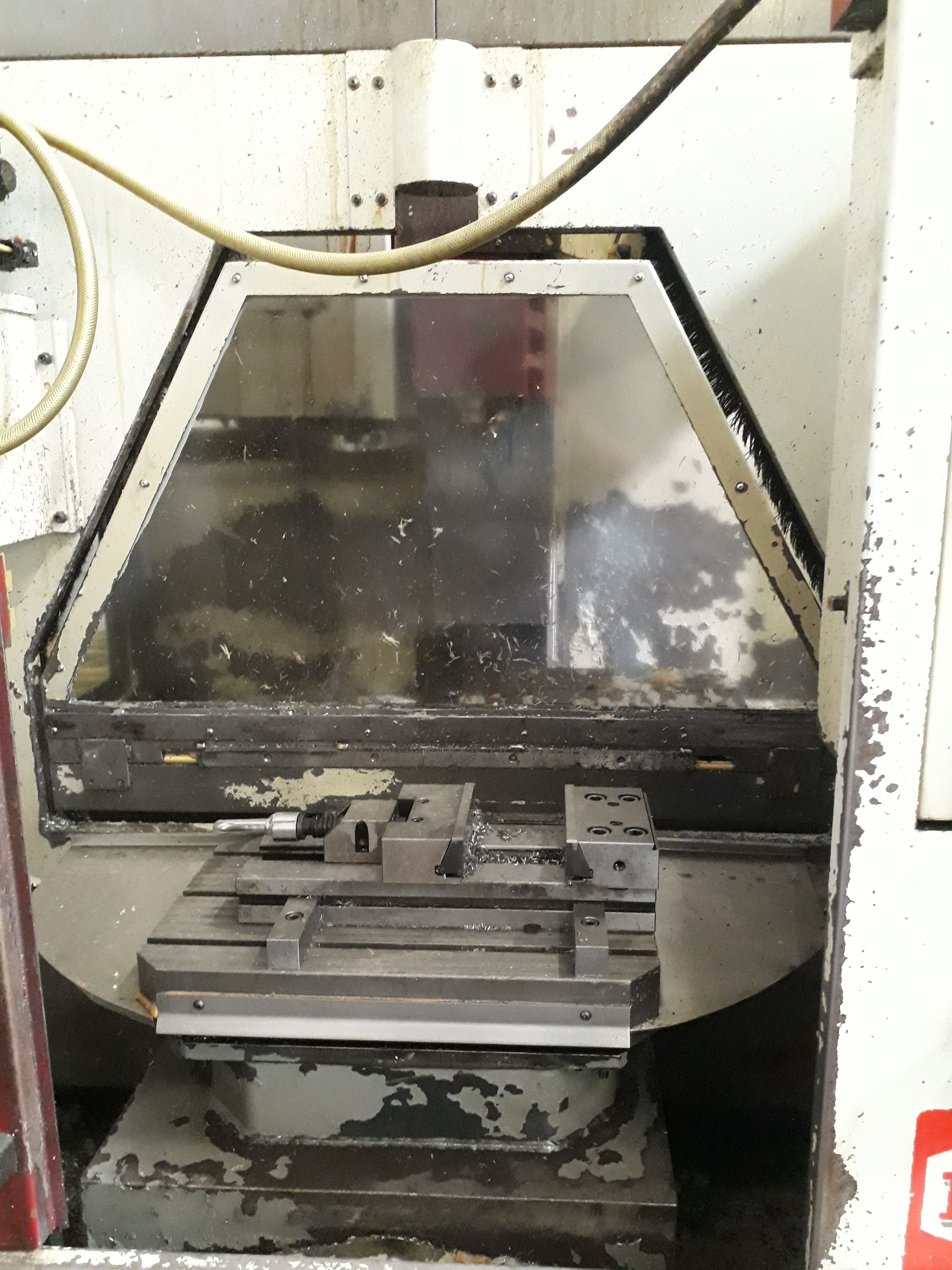 EÏKON VMC 500 P - Solutions Machines Outils