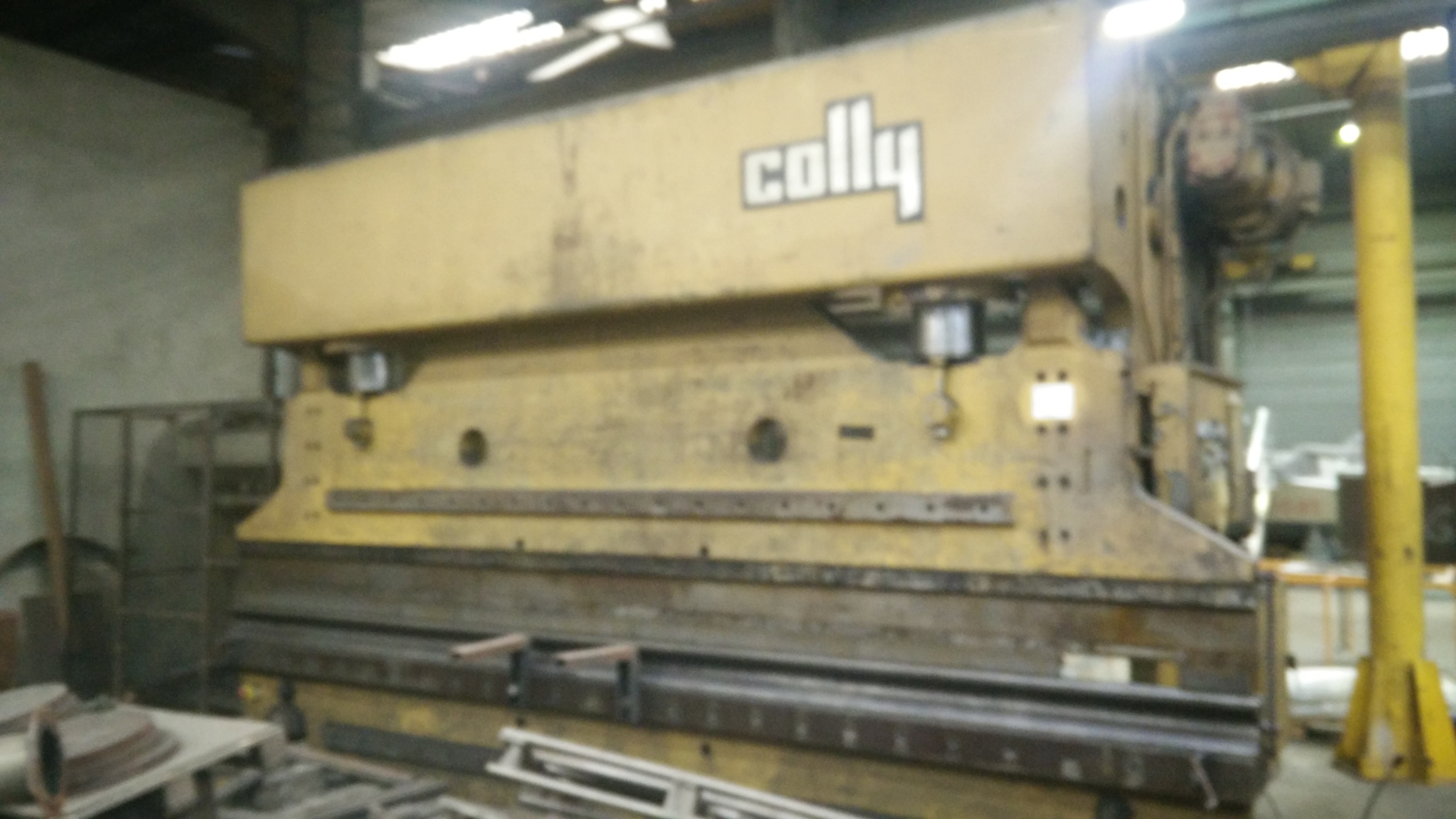COLLY 3212 - Solutions Machines Outils